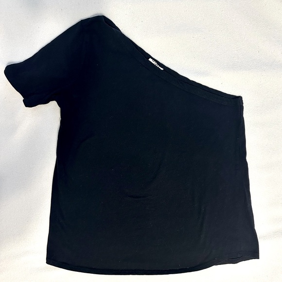 BiBi | Tops | Bibi Black One Shoulder Top M | Poshmark